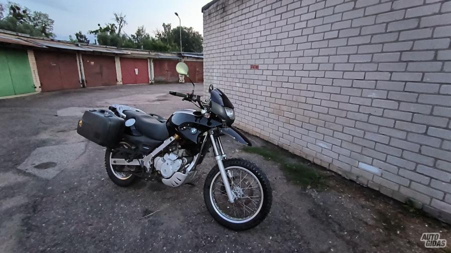 Black BMW F 650GS 2003 in Kaunas, with an engine capacity of 0.65 L and mileage of 49 thousand km for 1750 €, photo 1 on AUTOMOTO.COM.LV