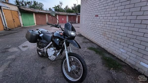Black BMW F 650GS 2003 in Kaunas, with an engine capacity of 0.65 L and mileage of 49 thousand km for 1750 €, photo 2 on AUTOMOTO.COM.LV