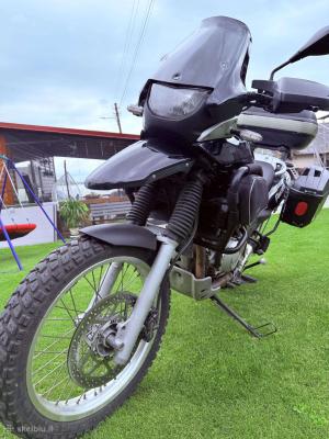 Black BMW F 650GS 2003 in Vilnius, with an engine capacity of 0.65 L and mileage of 54 thousand km for 2400 €, photo 11 on AUTOMOTO.COM.LV