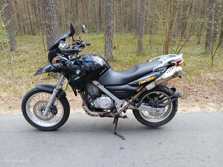 Black BMW F 650GS 2004 in Vilnius, with an engine capacity of 0.65 L and mileage of 94 thousand km for 1750 €, photo 1 on AUTOMOTO.COM.LV
