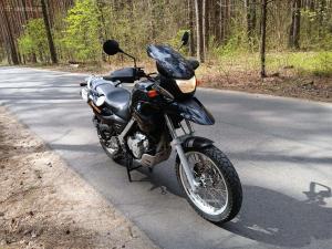 Black BMW F 650GS 2004 in Vilnius, with an engine capacity of 0.65 L and mileage of 94 thousand km for 1750 €, photo 6 on AUTOMOTO.COM.LV