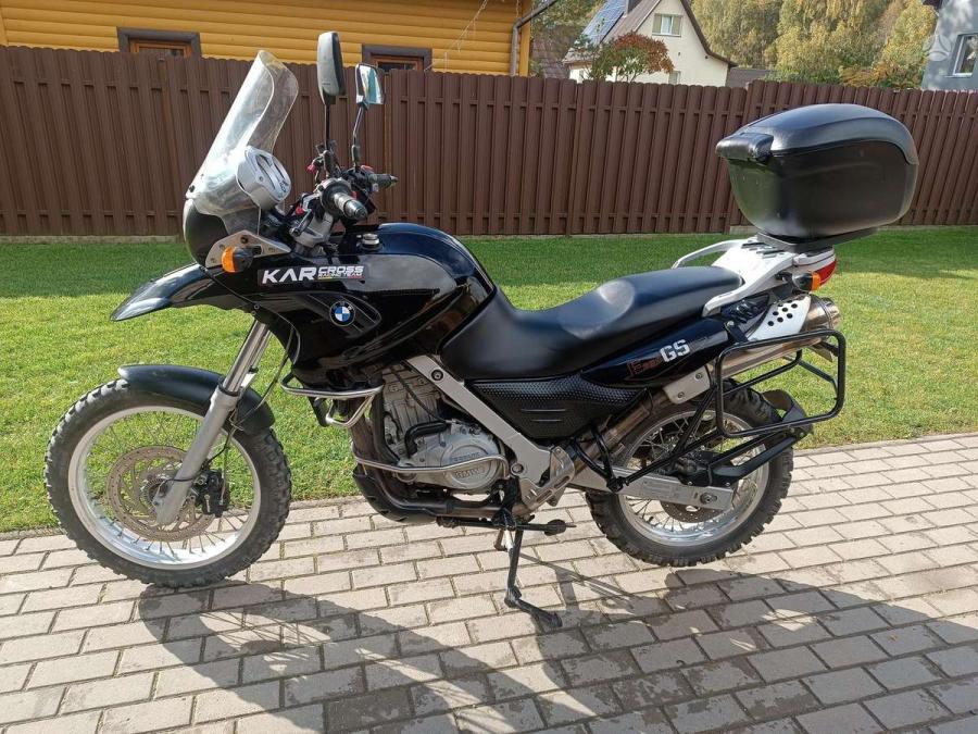Melns BMW F 650GS 2005 Šauļi, ar dzinēja tilpumu 0.65 L un nobraukumu 35 tūkst. km par 2350 €, foto 1 vietnē AUTOMOTO.COM.LV