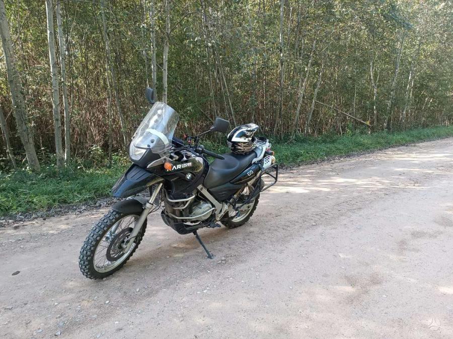 Melns BMW F 650GS 2005 Šauļi, ar dzinēja tilpumu 0.65 L un nobraukumu 35 tūkst. km par 2350 €, foto 6 vietnē AUTOMOTO.COM.LV