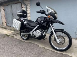 Melns BMW F 650GS 2005 Birštonas, ar dzinēja tilpumu 0.65 L un nobraukumu 35 tūkst. km par 2799 €, foto  vietnē AUTOMOTO.COM.LV