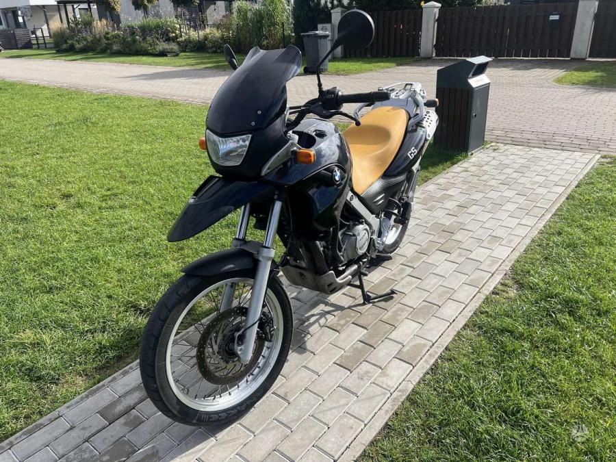 Black BMW F 650GS 2005 in Klaipeda, with an engine capacity of 0.65 L and mileage of 34 thousand km for 1950 €, photo 9 on AUTOMOTO.COM.LV