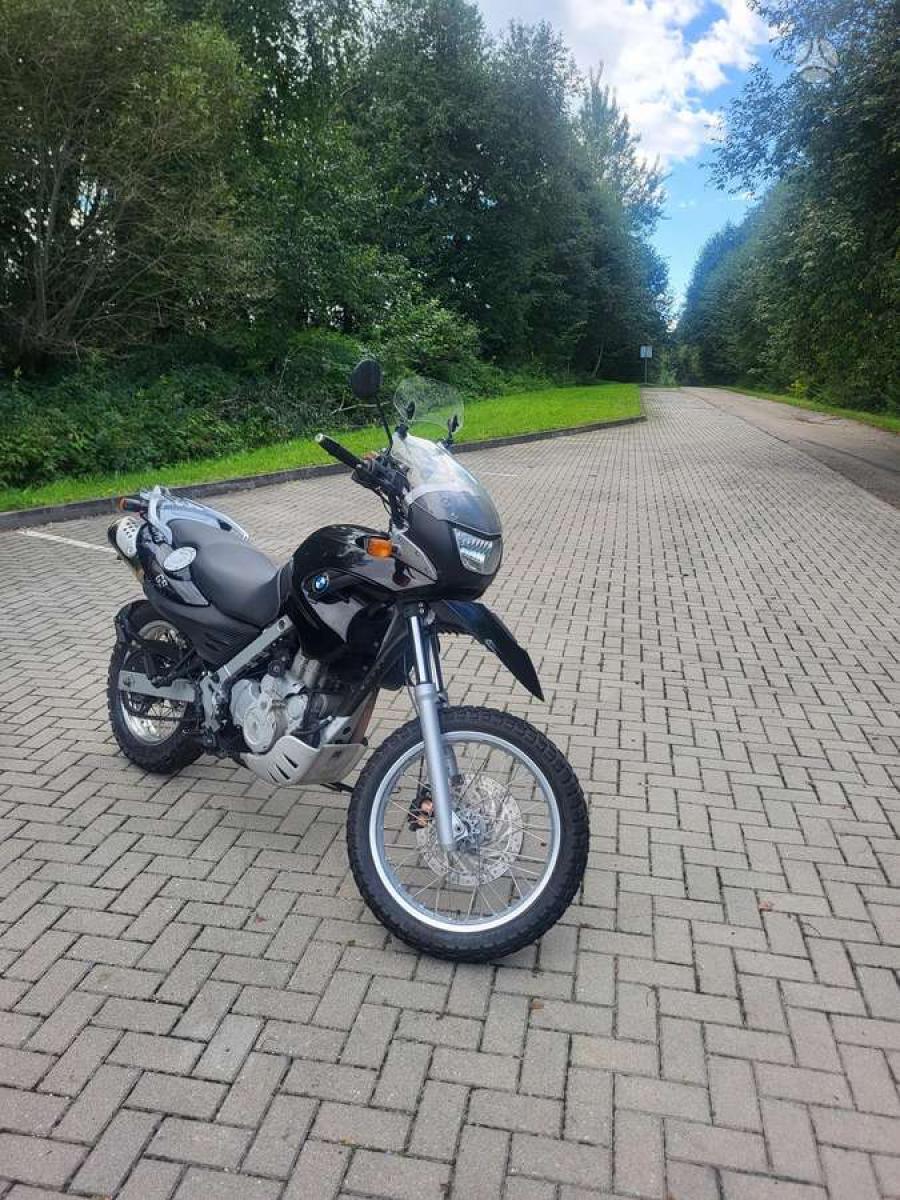Black BMW F 650GS 2007 in Taurage, with an engine capacity of 0.65 L and mileage of 40 thousand km for 2000 €, photo 5 on AUTOMOTO.COM.LV