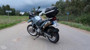 Синий БМВ F 650GS 2001 в Молетай, объемом двигателя 0.65 л и пробегом 37 тыс. км за 2150 €, фото  на AUTOMOTO.COM.LV