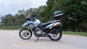 Blue BMW F 650GS 2001 in Moletai, with an engine capacity of 0.65 L and mileage of 37 thousand km for 2150 €, photo 5 on AUTOMOTO.COM.LV