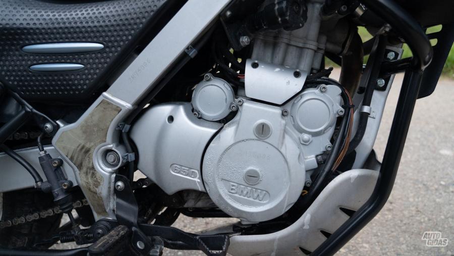 Blue BMW F 650GS 2001 in Moletai, with an engine capacity of 0.65 L and mileage of 37 thousand km for 2150 €, photo 13 on AUTOMOTO.COM.LV