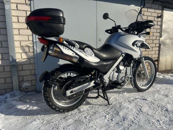 Zils BMW F 650GS 2003 Birštonas, ar dzinēja tilpumu 0.65 L un nobraukumu 29 tūkst. km par 2300 €, foto 5 vietnē AUTOMOTO.COM.LV