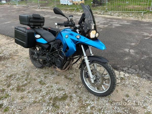 Blue BMW F 650GS 2008 in Tallinn, with an engine capacity of 0.80 L and mileage of 35 thousand km for 4000 €, photo 7 on AUTOMOTO.COM.LV