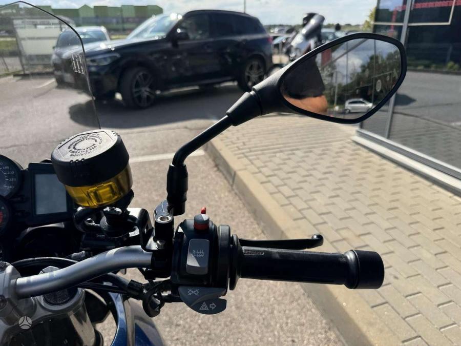 Blue BMW F 650GS 2011 in Vilnius, with an engine capacity of 0.80 L and mileage of 21 thousand km for 4199 €, photo 18 on AUTOMOTO.COM.LV