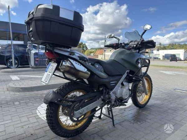 BMW F 650GS 2007 in Kaunas on AUTOMOTO.COM.LV Green BMW F 650GS 2007 in Kaunas, with an engine capacity of 0.65 L and mileage of 58 thousand km for 2900 €, photo 5 on AUTOMOTO.COM.LV