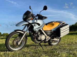 Grey BMW F 650GS 2000 in Saue, with an engine capacity of 0.65 L and mileage of 67 thousand km for 2500 €, photo 4 on AUTOMOTO.COM.LV