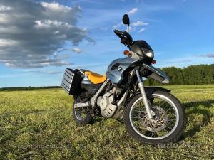 Grey BMW F 650GS 2000 in Saue, with an engine capacity of 0.65 L and mileage of 67 thousand km for 2500 €, photo 7 on AUTOMOTO.COM.LV