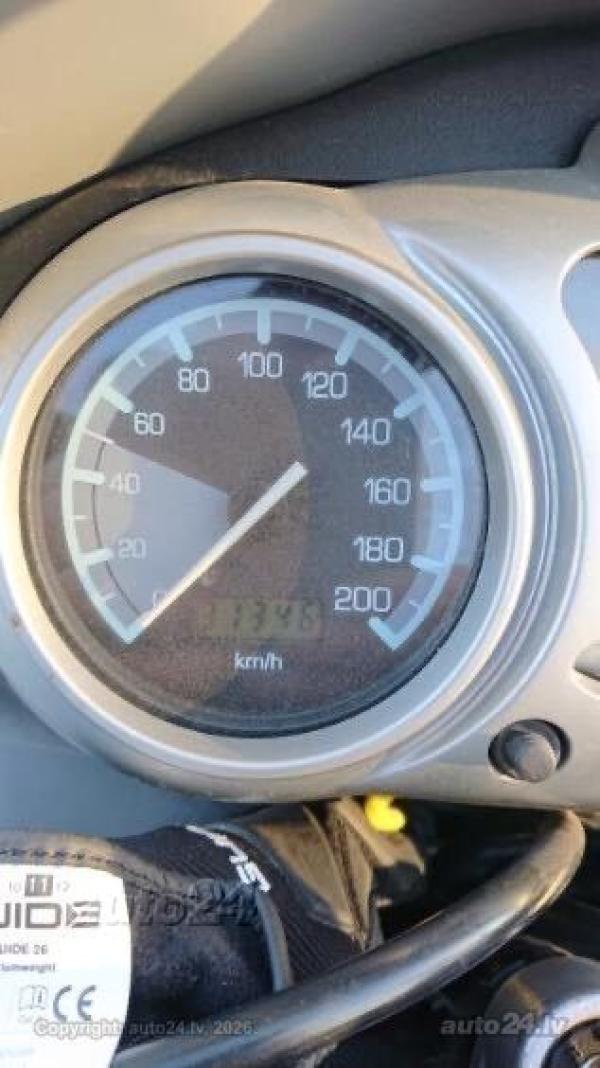 Серый БМВ F 650GS 2001 в Тарту, объемом двигателя 0.65 л и пробегом 31 тыс. км за 2999 €, фото 7 на AUTOMOTO.COM.LV