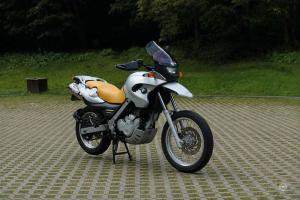 Pelēks BMW F 650GS 2003 Viļņa, ar dzinēja tilpumu 0.00 L un nobraukumu 33 tūkst. km par 1700 €, foto 5 vietnē AUTOMOTO.COM.LV