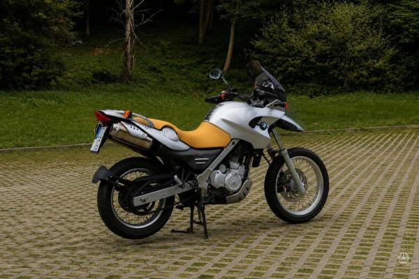 Grey BMW F 650GS 2003 in Vilnius, with an engine capacity of 0.00 L and mileage of 33 thousand km for 1700 €, photo 6 on AUTOMOTO.COM.LV