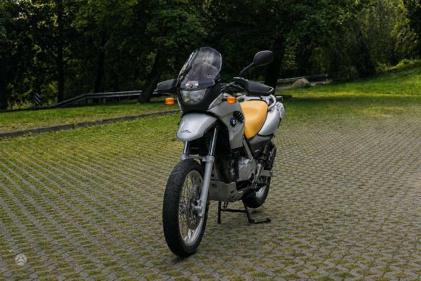 Grey BMW F 650GS 2003 in Vilnius, with an engine capacity of 0.00 L and mileage of 33 thousand km for 1700 €, photo 8 on AUTOMOTO.COM.LV