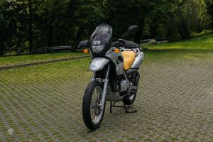 Pelēks BMW F 650GS 2003 Viļņa, ar dzinēja tilpumu 0.00 L un nobraukumu 33 tūkst. km par 1700 €, foto 9 vietnē AUTOMOTO.COM.LV