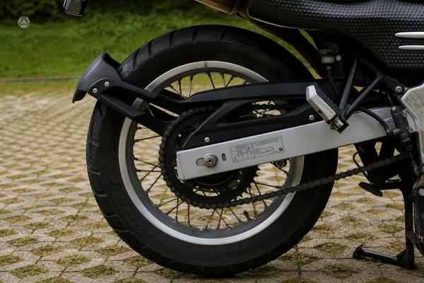 Grey BMW F 650GS 2003 in Vilnius, with an engine capacity of 0.00 L and mileage of 33 thousand km for 1700 €, photo 9 on AUTOMOTO.COM.LV