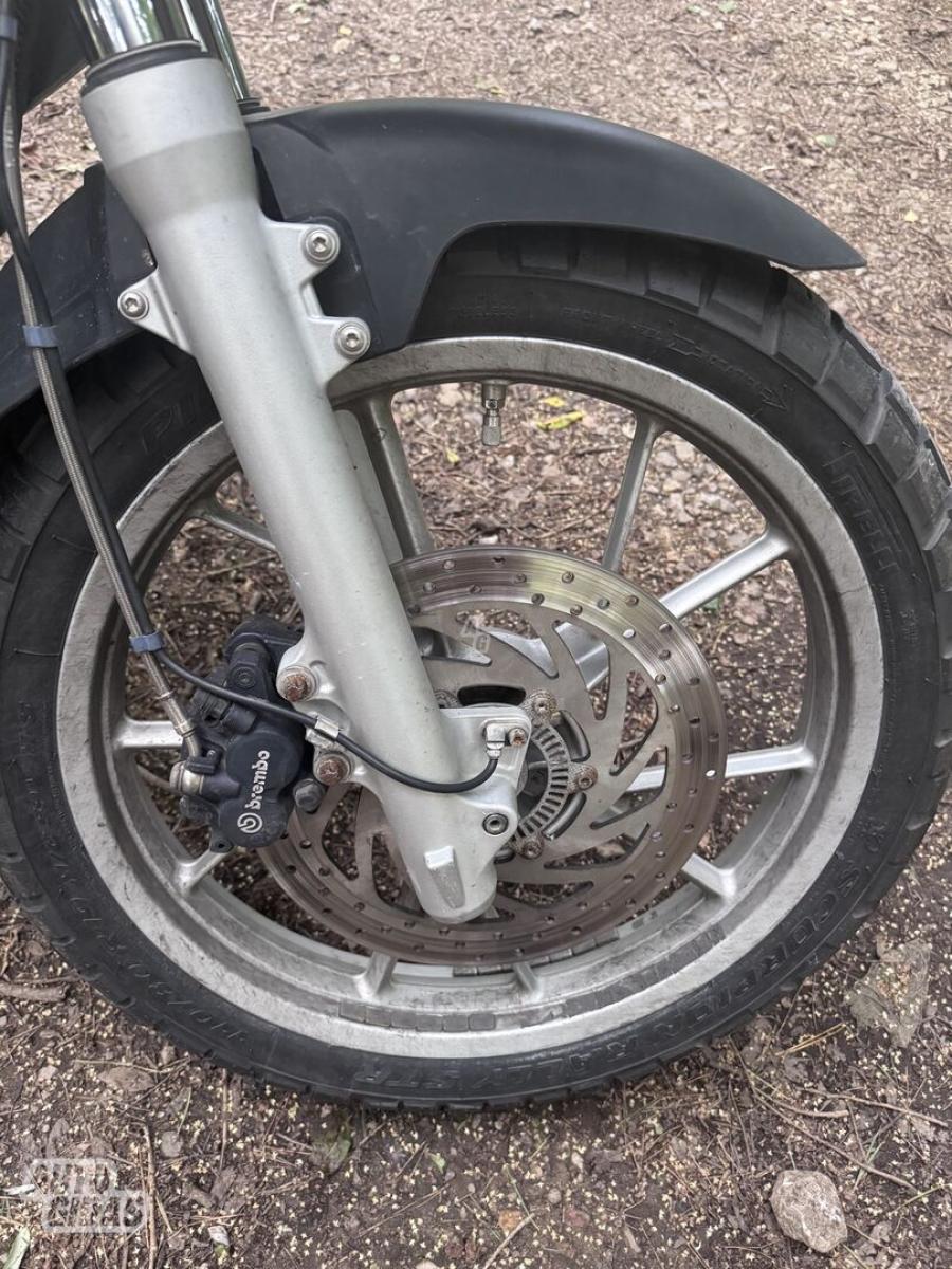 Grey BMW F 650GS 2009 in Vilnius, with an engine capacity of 0.80 L and mileage of 80 thousand km for 3900 €, photo 9 on AUTOMOTO.COM.LV