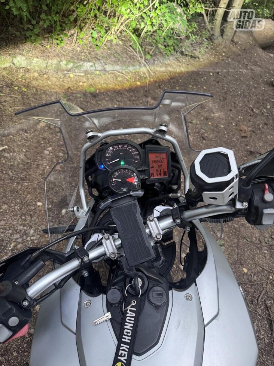 Grey BMW F 650GS 2009 in Vilnius, with an engine capacity of 0.80 L and mileage of 80 thousand km for 3900 €, photo 12 on AUTOMOTO.COM.LV