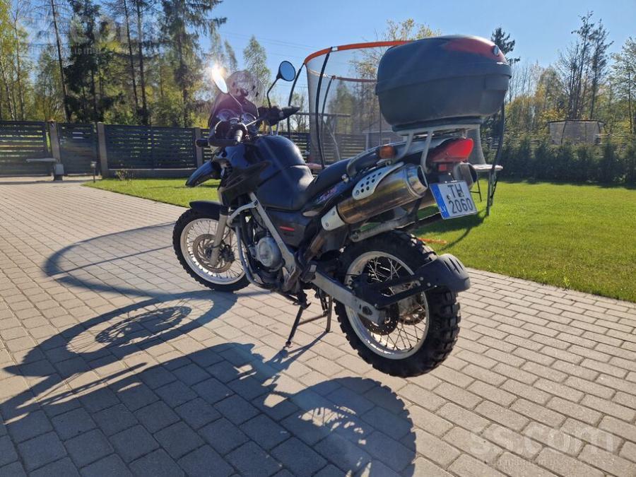 BMW F 650GS 2001 in Riga, with an engine capacity of 0.65 L and mileage of 0 thousand km for 2750 €, photo 4 on AUTOMOTO.COM.LV