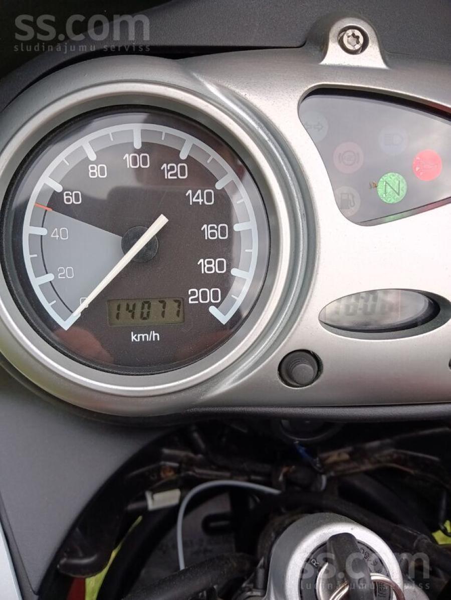 BMW F 650GS 2001 Cēsis, ar dzinēja tilpumu 0.65 L un nobraukumu 0 tūkst. km par 3200 €, foto 6 vietnē AUTOMOTO.COM.LV