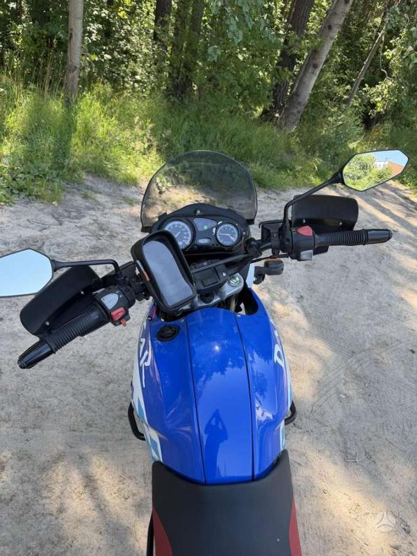 БМВ F 650GS 2001 в Вильнюс, объемом двигателя 0.65 л и пробегом 51 тыс. км за 2800 €, фото 3 на AUTOMOTO.COM.LV