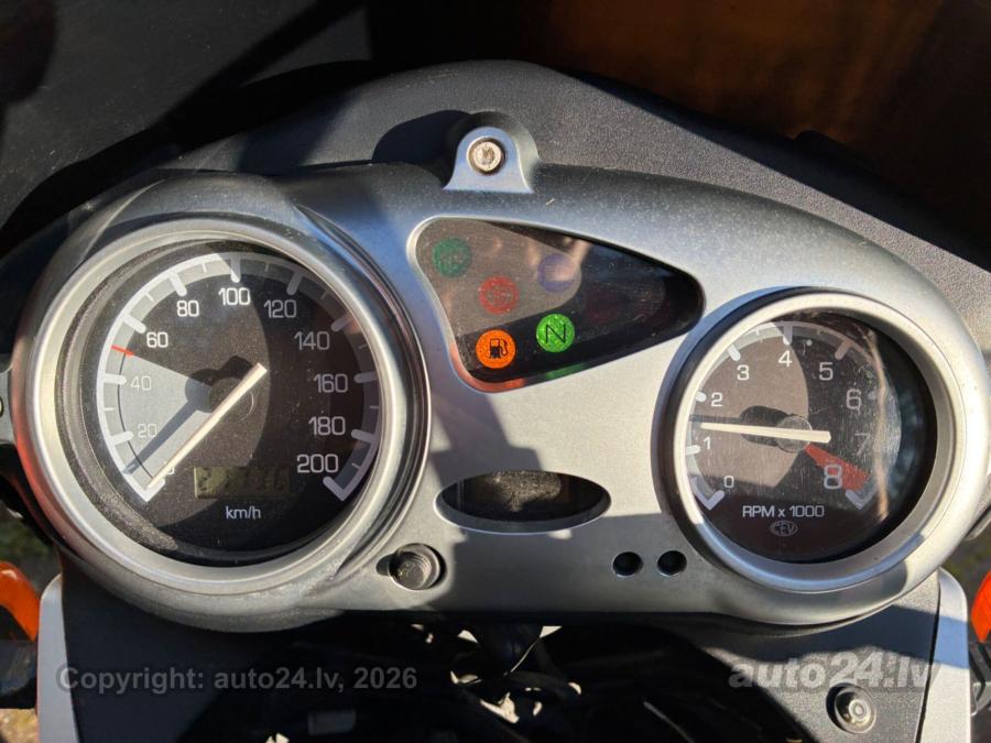 BMW F 650GS 2002 in Tallinn, with an engine capacity of 0.65 L and mileage of 22 thousand km for 2250 €, photo 16 on AUTOMOTO.COM.LV
