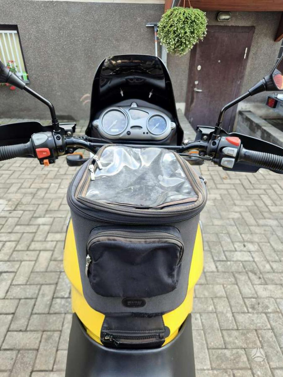 BMW F 650GS 2004 in Prienai, with an engine capacity of 0.65 L and mileage of 60 thousand km for 2550 €, photo 11 on AUTOMOTO.COM.LV