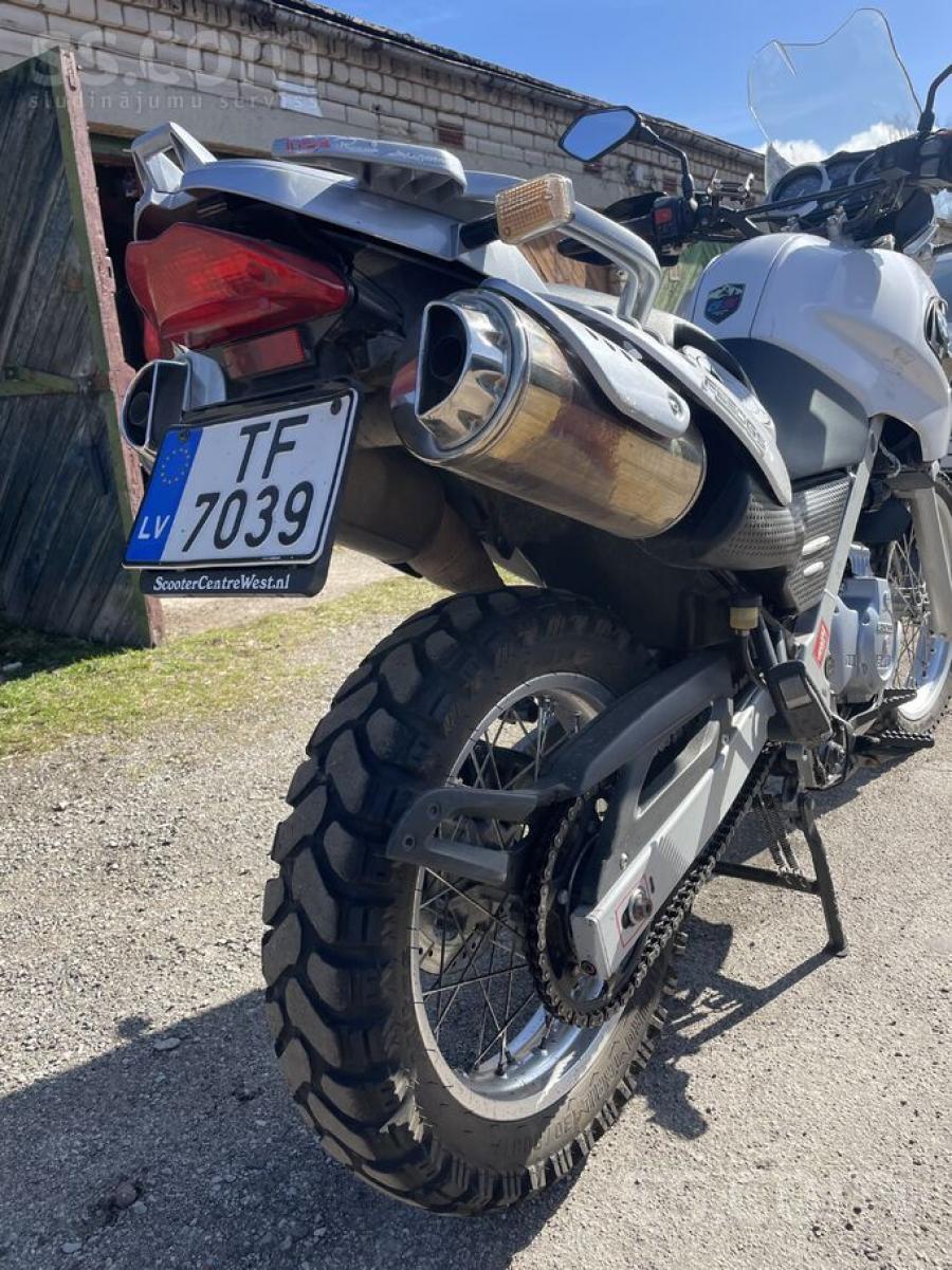 BMW F 650GS 2006 in Riga, with an engine capacity of 0.65 L and mileage of 0 thousand km for 1750 €, photo 5 on AUTOMOTO.COM.LV
