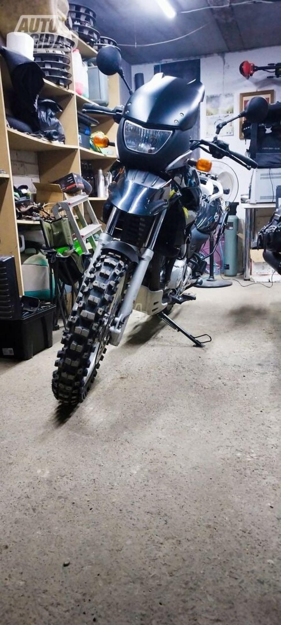 BMW F 650GS 2007 in Vilnius, with an engine capacity of 0.00 L and mileage of 0 thousand km for 2500 €, photo 9 on AUTOMOTO.COM.LV