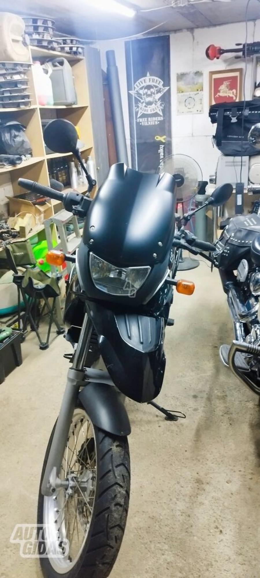 BMW F 650GS 2007 in Vilnius, with an engine capacity of 0.00 L and mileage of 0 thousand km for 2500 €, photo 13 on AUTOMOTO.COM.LV