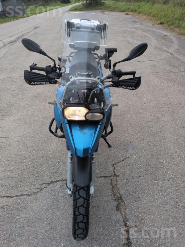 BMW F 650GS 2009 Ogre, ar dzinēja tilpumu 0.80 L un nobraukumu 0 tūkst. km par 4150 €, foto 3 vietnē AUTOMOTO.COM.LV