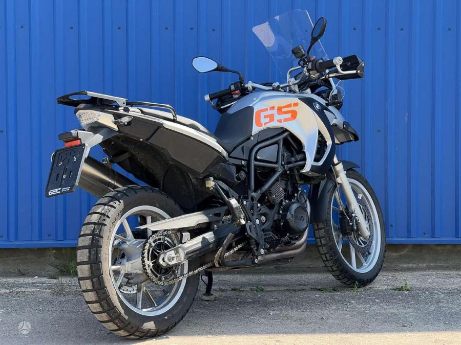 BMW F 650GS 2010 in Ukmerge, with an engine capacity of 0.80 L and mileage of 54 thousand km for 3800 €, photo 2 on AUTOMOTO.COM.LV