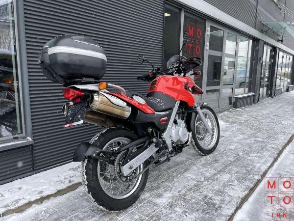 Красный БМВ F 650GS 2000 в Рига, объемом двигателя 0.65 л и пробегом 69 тыс. км за 2499 €, фото 4 на AUTOMOTO.COM.LV