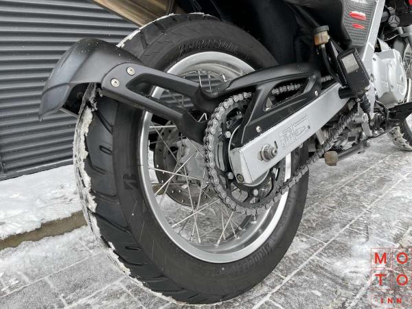Красный БМВ F 650GS 2000 в Рига, объемом двигателя 0.65 л и пробегом 69 тыс. км за 2499 €, фото 10 на AUTOMOTO.COM.LV