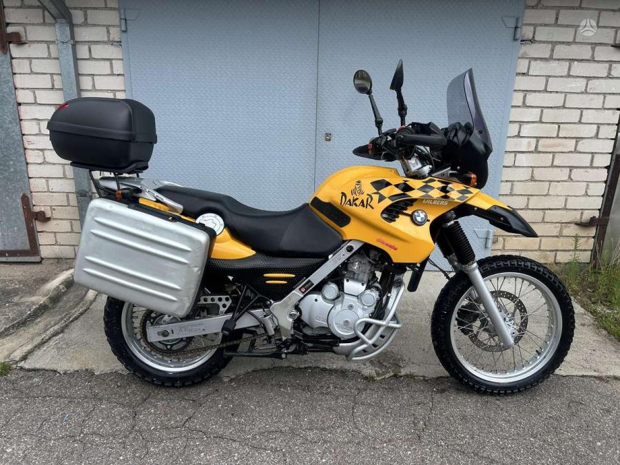 Red BMW F 650GS 2001 in Birstonas, with an engine capacity of 0.65 L and mileage of 42 thousand km for 2499 €, photo 4 on AUTOMOTO.COM.LV