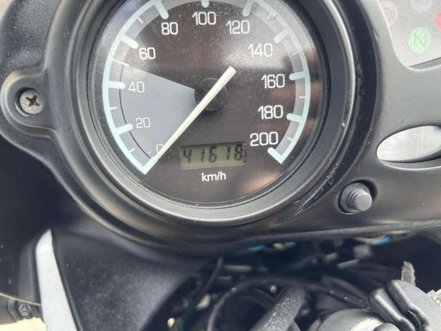 Red BMW F 650GS 2001 in Birstonas, with an engine capacity of 0.65 L and mileage of 42 thousand km for 2499 €, photo 9 on AUTOMOTO.COM.LV