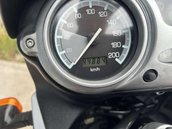 Red BMW F 650GS 2001 in Birstonas, with an engine capacity of 0.65 L and mileage of 45 thousand km for 2350 €, photo 7 on AUTOMOTO.COM.LV