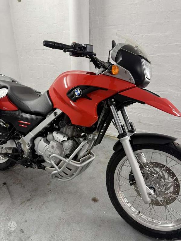 Красный БМВ F 650GS 2006 в Вилкавишкис, объемом двигателя 0.65 л и пробегом 27 тыс. км за 2350 €, фото 5 на AUTOMOTO.COM.LV