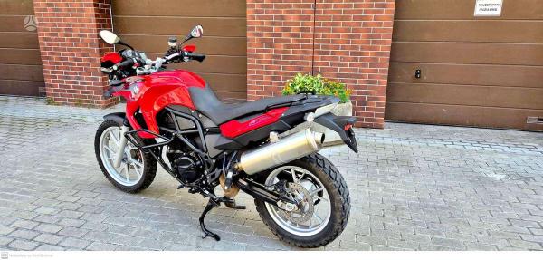 Sarkans BMW F 650GS 2008 Viļņa, ar dzinēja tilpumu 0.80 L un nobraukumu 34 tūkst. km par 3200 €, foto 2 vietnē AUTOMOTO.COM.LV