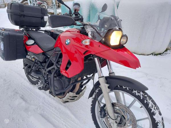 Красный БМВ F 650GS 2008 в Игналина, объемом двигателя 0.80 л и пробегом 78 тыс. км за 4100 €, фото 9 на AUTOMOTO.COM.LV