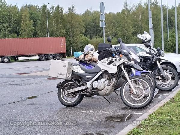 Белый БМВ F 650GS 2000 в Таллин, объемом двигателя 0.65 л и пробегом 82 тыс. км за 2400 €, фото 11 на AUTOMOTO.COM.LV
