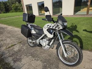 Balts BMW F 650GS 2002 Druskininkai, ar dzinēja tilpumu 0.65 L un nobraukumu 39 tūkst. km par 2480 €, foto  vietnē AUTOMOTO.COM.LV