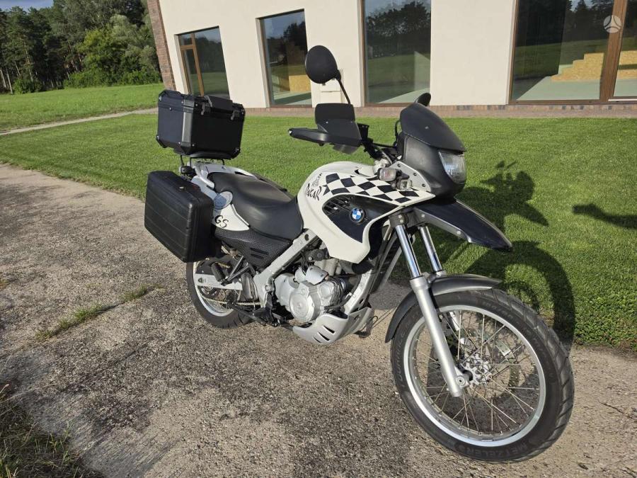 Белый БМВ F 650GS 2002 в Друскининкай, объемом двигателя 0.65 л и пробегом 39 тыс. км за 2480 €, фото 1 на AUTOMOTO.COM.LV