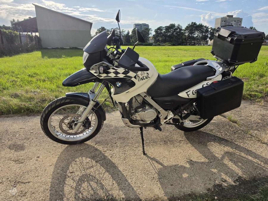 Белый БМВ F 650GS 2002 в Друскининкай, объемом двигателя 0.65 л и пробегом 39 тыс. км за 2480 €, фото 4 на AUTOMOTO.COM.LV