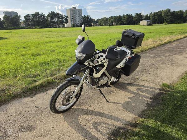 Белый БМВ F 650GS 2002 в Друскининкай, объемом двигателя 0.65 л и пробегом 39 тыс. км за 2480 €, фото 4 на AUTOMOTO.COM.LV